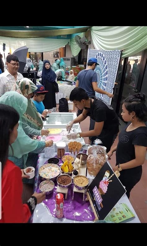 Ice Cream And Candy Floss Booth Everything Else On Carousell