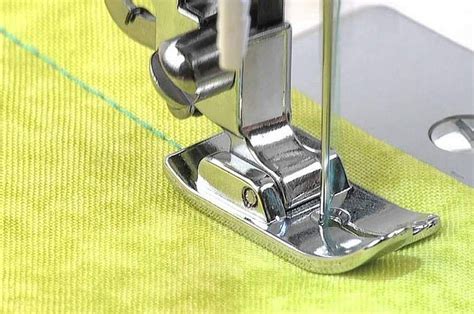 Sewing 101 How To Sew A Straight Stitch Sewing Sewing Machine