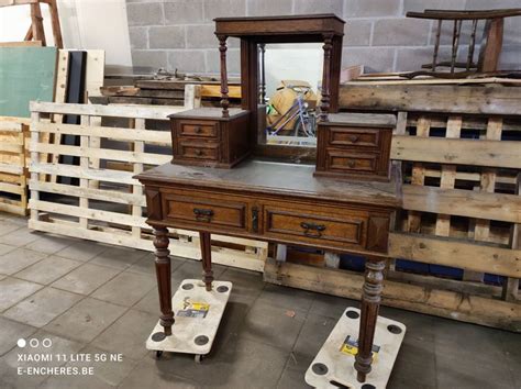 B 11885 Coiffeuse Ancienne