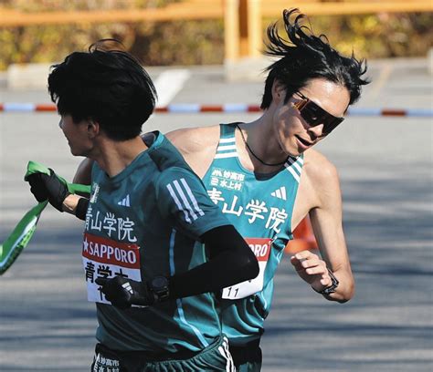 青学大・太田蒼生、区間賞の快走 ネットは左手にも注目「こんなに見せ場を作れる男いる？」「左手の薬指に指輪してる」：中日スポーツ・東京中日スポーツ