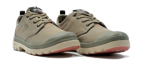 Palladium PAMPA LO RCYL L WP 再生科技輕量橘標低筒防水靴 中性 墨綠 PChome 24h購物