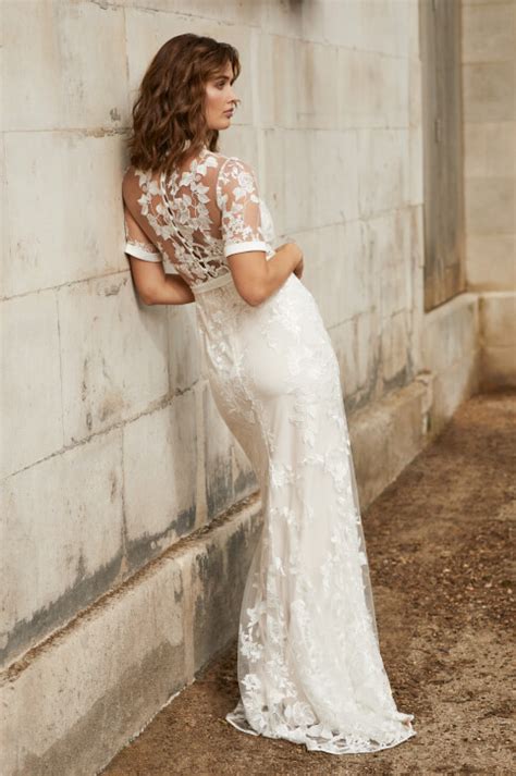 Modern Vintage Lace Wedding Dresses