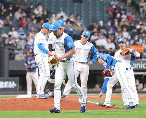 【日本ハム】先発・上原健太が5回途中2失点で涙の降板 スポーツ報知