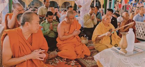 Dvb မိုင်းဖုန်းဆရာတော် တနင်္သာရီတိုင်း ကော့သောင်းသို့ ကြွရောက် ဓာတ်ပုံ