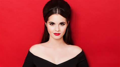 Download Brown Eyes Black Hair Lipstick American Actress Celebrity