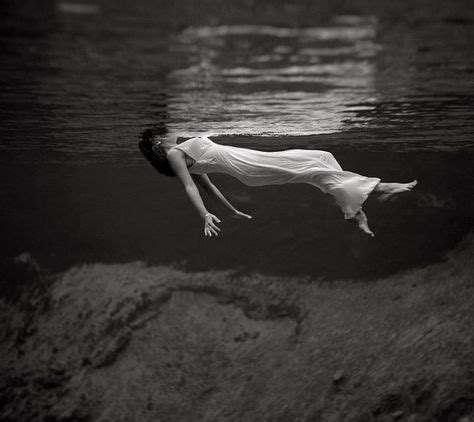 Nude Women Bodies In Water Nude Woman Female Bodies Amazing Photography