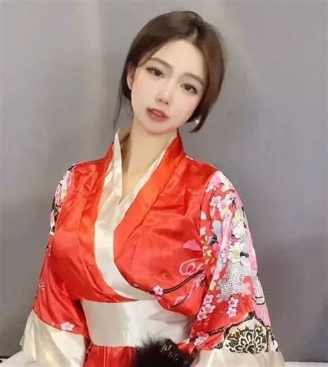 南妹儿大哥被偷，直播间落泪称自己不合适直播！ 虾仁猪心
