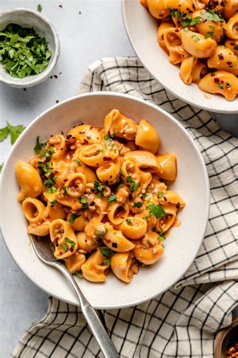One Pan Healthy Hamburger Helper Ambitious Kitchen