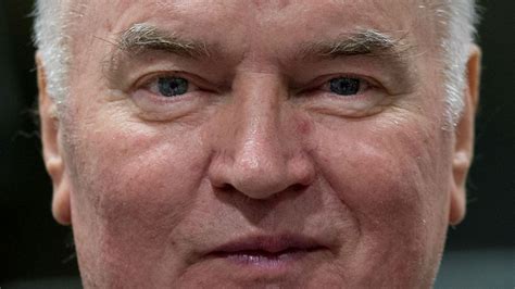 Ratko Mladic Condamné à La Perpétuité Pour Génocide Crimes De Guerre Et Crimes Contre L