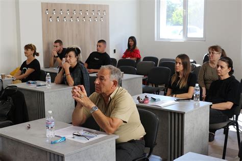 Проект Интегрирани услуги в подкрепа на активното участие и социалното включване на