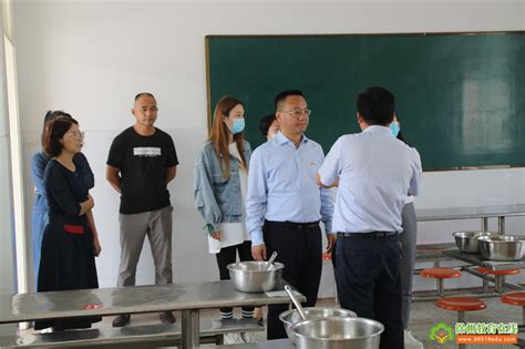 铜山区三堡街道党工委、办事处领导慰问三堡中心中学一线教师徐州新闻徐州教育新闻徐州教育网徐州教育在线