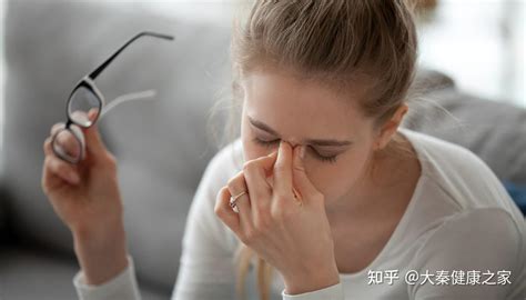 突发头痛恶心与眼胀何时该去眼科就诊 知乎