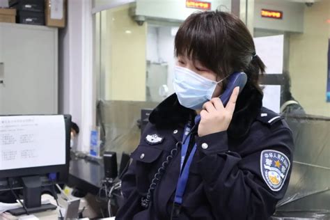【致敬了不起的她】嘿，警花！嗨，女神！澎湃号·政务澎湃新闻 The Paper