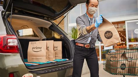 Amazon Is Extending Grocery Delivery And Pickup To Non Prime Users