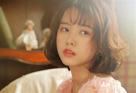 今日唯美摄影美图推荐28：短发靓丽美女 哔哩哔哩