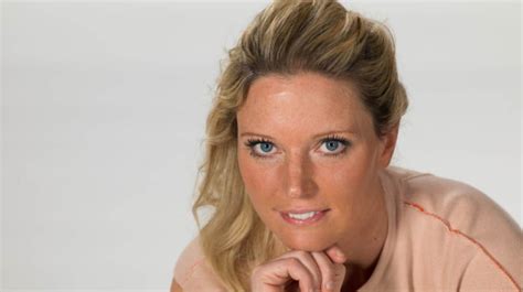 Tv4experten Sofia Aronsson Om Hoten