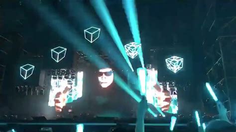 伍佰全面对决演唱会厦门站集锦音乐摇滚乐好看视频