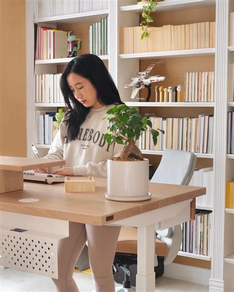 Cozy Desk Setup Tour