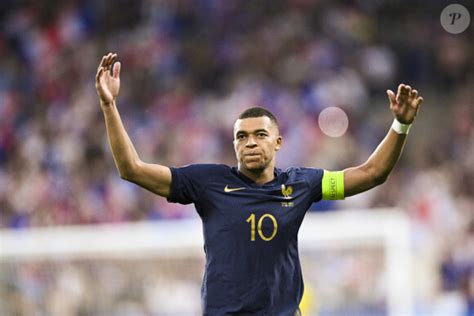 Maison De Stars Kylian Mbappé Soffre Une Demeure Provençale Loin De