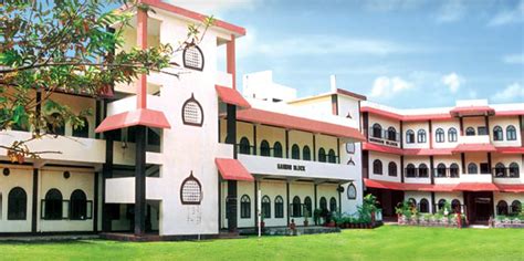 Bharatiya Vidya Bhavan School Bhavans Hill Ponnayankode Kunnu