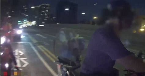 新北男停紅燈遇攔查竟心虛逃跑 警見狀急抓車尾慘遭甩飛 社會 CTWANT