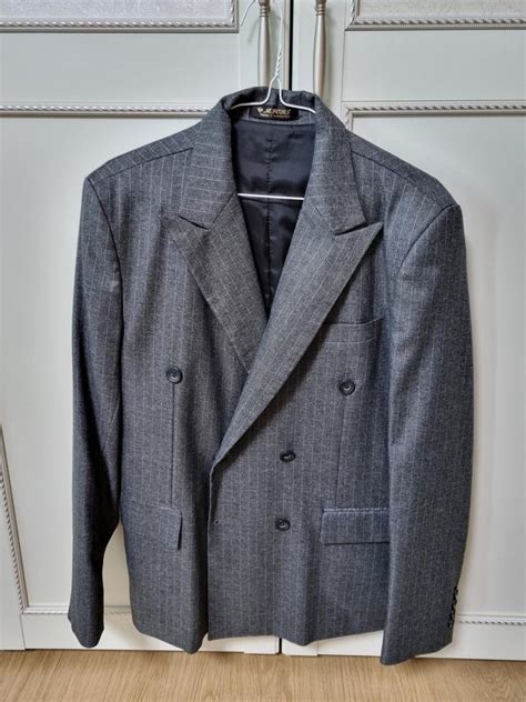 그레이 스트라이프 더블 슈트 헬로마켓