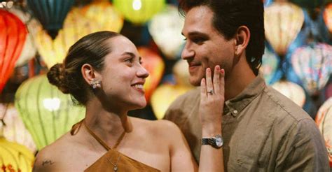 11 Tiny Habits Women Have That Men Secretly Find Irresistible