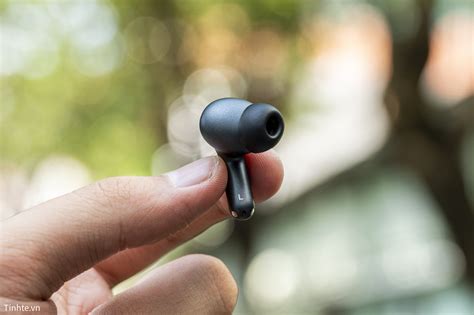 Trên tay Xiaomi Redmi Buds 6 và Redmi Buds 6 Pro