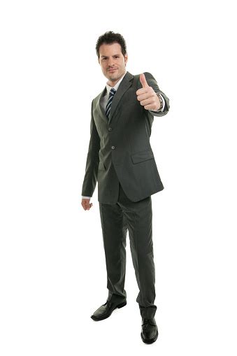 전체 길이의 젊은 사업가 흰색 배경에 고립 된 서 있습니다 비즈니스 사무실 및 성공 개념입니다 가득 찬에 대한 스톡 사진 및 기타 이미지 Istock