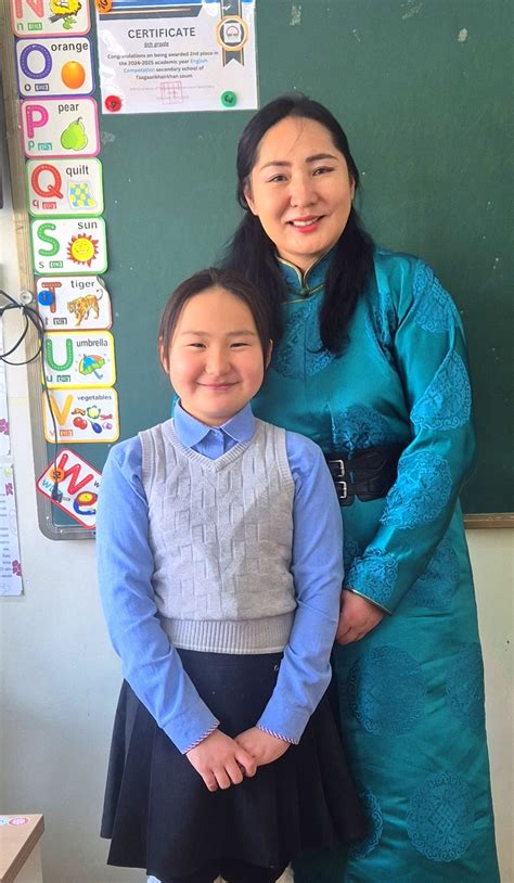 Эх түүхийн жимээр Монголын түүхийн АНХНЫ онлайн ТВ Охинтойгоо Facebook