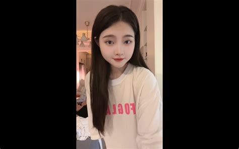 【男友视角】青春的每一个画面 一只小熊猫panda 一只小熊猫panda 哔哩哔哩视频