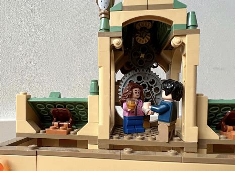 Конструктор LEGO Harry Potter (Гарри Поттер) 76398 Больничное крыло ...