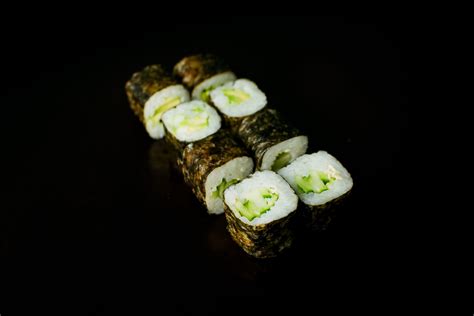 МАКІ З ОГІРКОМ