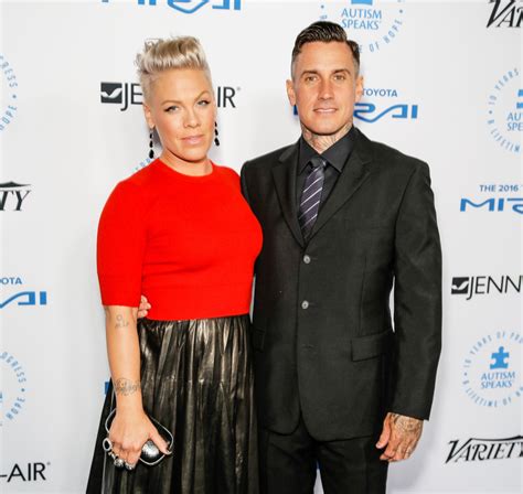 Pink And Carey Harts Relationship Timeline