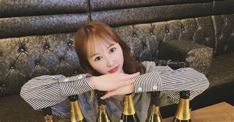이혼 후 유흥업소 종사자 된 아이돌 “아이돌과 비슷 술이냐 악수냐 차이”
