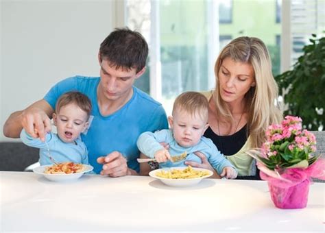 Paternal Vs Maternal Twins Whats The Difference Twinstuff