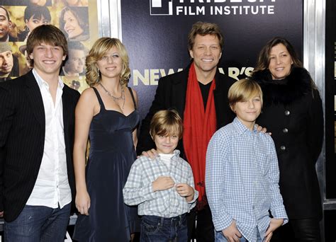Jon Bon Jovi S Instagram Twitter Facebook On IDCrawl