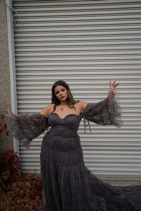 Plus Size Modeling Plus Size Model Plus Size Posing Plus Size
