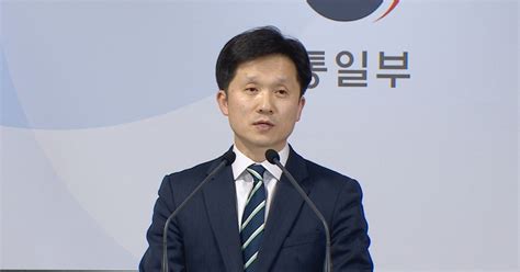 정부 대북정책 우리 주권 해리스 대사 발언 반박