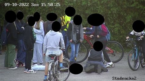 Radio BIELSKO Pijane nastolatki na boisku szkolnym Wiadomości