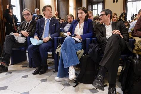 M O Pd M5s Avs basta complicità il 7 giugno in piazza per Gaza