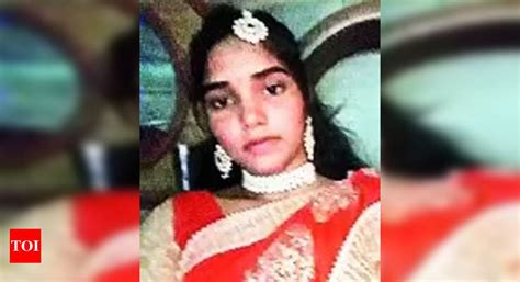Suicide Girl In Love Fights For Marriage Ends Life 6 Days Before