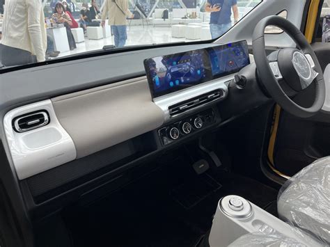 ว้าวไหมรถไฟฟ้าตัวจิ๋ว Wuling Air Ev เปิดรับจองอย่างเป็นทางการ ในราคา
