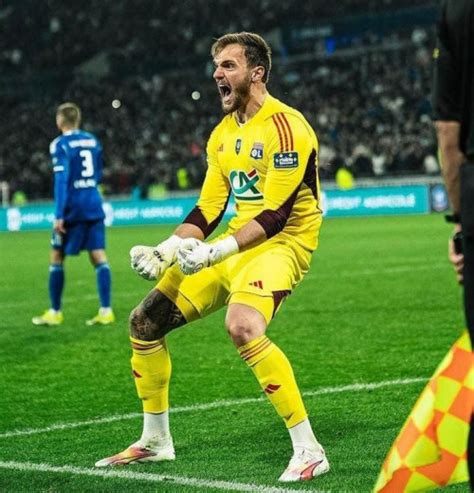 Lyon Avança Para As Semifinais Da Copa Da França Após Triunfo Nos