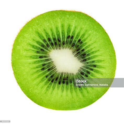키 위 과일 흰색 배경에 고립의 슬라이스 매크로 신선한 키 위제품 디자인에 대 한 완벽 한 건강한 식생활에 대한 스톡 사진 및