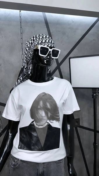 Футболка Цена 1050руб Размеры 42 44 46 48 Длина 64см Материал хлопок Мега шопинг