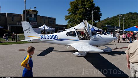 N608br Cirrus Sr20 G2 Private Steve Jetphotos