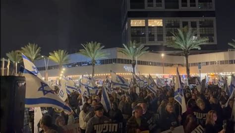 בעקבות הפגנת השמאל בבני ברק שינויים במסלול קווי האוטובוסים
