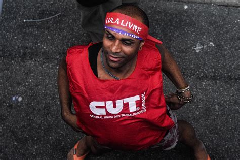 Manifestações contra a reforma da previdência 2019 on Behance