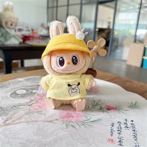 Đồ Treo Búp Bê Sang Trọng 15cm Labubu Pop Mart V2 Trang Phục Chó Nhỏ